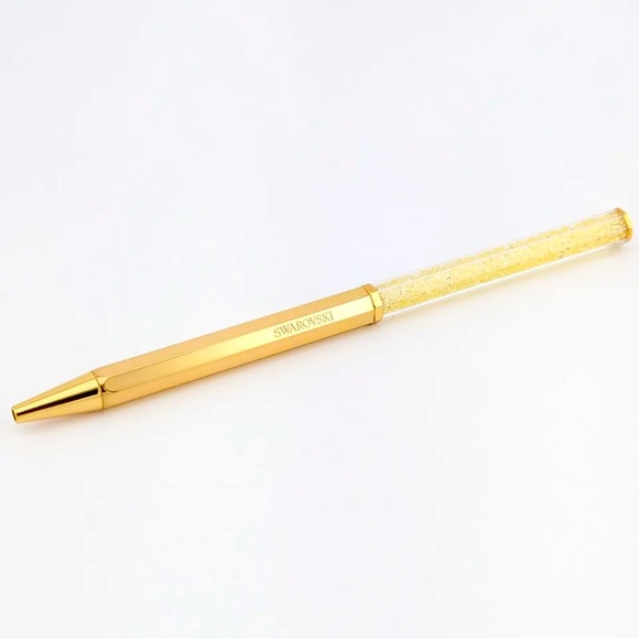 Save Money When Shopping at Poshmark. Join Karma For Free